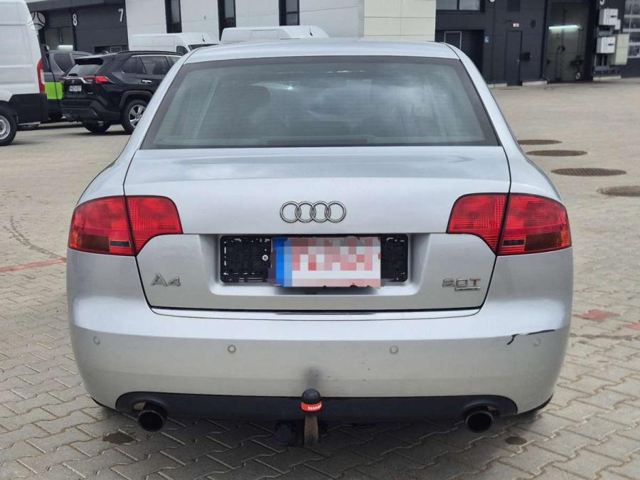 Pelēks Audi A4 2005 Kauņa, ar dzinēja tilpumu 1.98 L un nobraukumu 160 tūkst. km par 3500 €, foto 6 vietnē AUTOMOTO.COM.LV