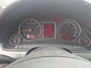 Pelēks Audi A4 2005 Kauņa, ar dzinēja tilpumu 1.98 L un nobraukumu 160 tūkst. km par 3500 €, foto 14 vietnē AUTOMOTO.COM.LV
