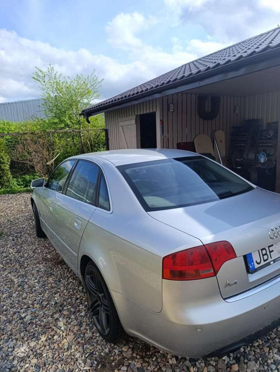 Grey Audi A4 2005 in Vilnius, with an engine capacity of 1.97 L and mileage of 283 thousand km for 1500 €, photo 5 on AUTOMOTO.COM.LV