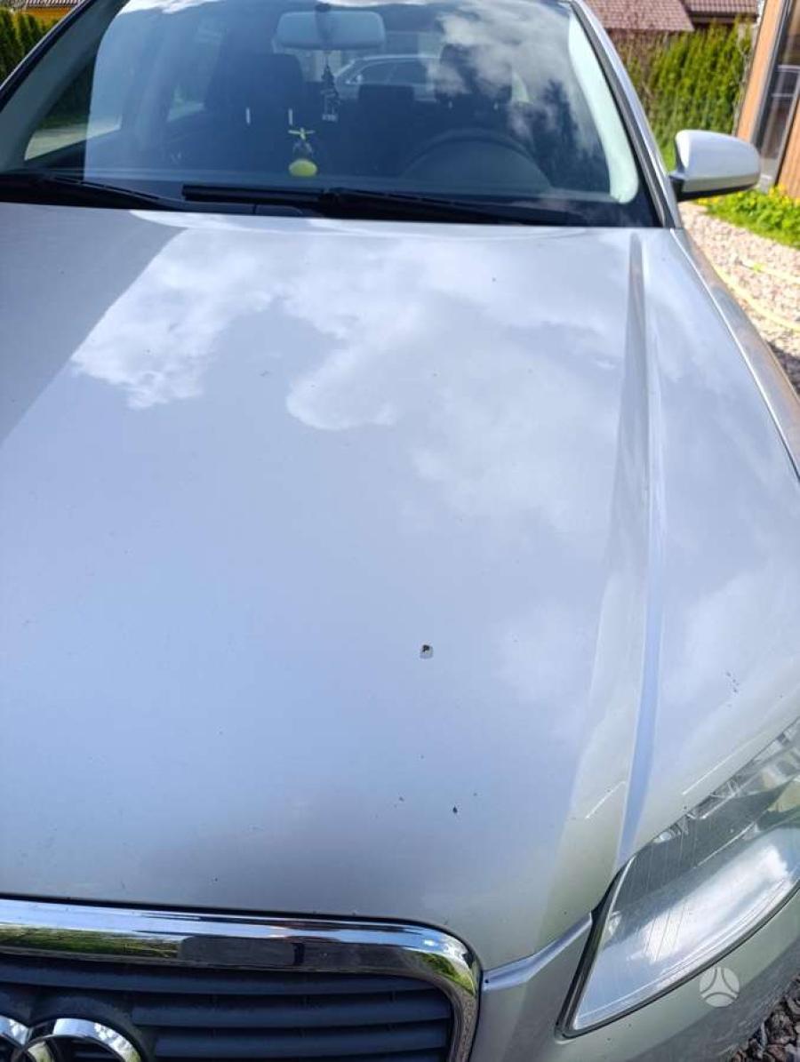 Grey Audi A4 2005 in Vilnius, with an engine capacity of 1.97 L and mileage of 283 thousand km for 1500 €, photo 18 on AUTOMOTO.COM.LV