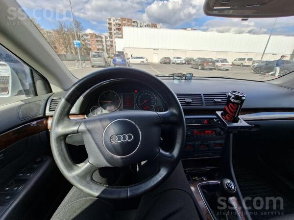 Ауди А4 2005 в Краслава на AUTOMOTO.COM.LV Серый Ауди А4 2005 в Краслава, объемом двигателя 1.90 л и пробегом 397 тыс. км за 1750 €, фото 5 на AUTOMOTO.COM.LV