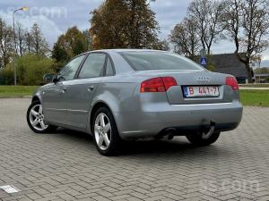 Pelēks Audi A4 2005 Cēsis, ar dzinēja tilpumu 2.00 L un nobraukumu 260 tūkst. km par 3100 €, foto 5 vietnē AUTOMOTO.COM.LV