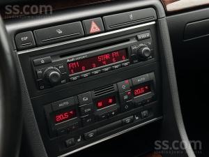Pelēks Audi A4 2005 Cēsis, ar dzinēja tilpumu 2.00 L un nobraukumu 260 tūkst. km par 3100 €, foto 16 vietnē AUTOMOTO.COM.LV
