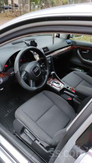 Pelēks Audi A4 2006 Rīga, ar dzinēja tilpumu 2.00 L un nobraukumu 306 tūkst. km par 1900 €, foto 4 vietnē AUTOMOTO.COM.LV