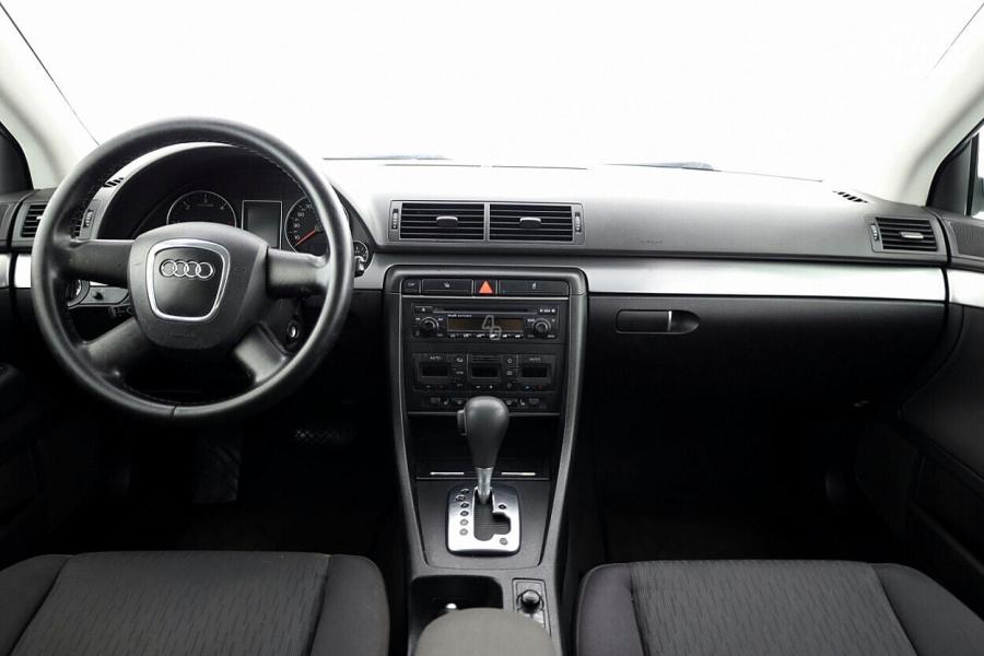 Pelēks Audi A4 2006 Tallina, ar dzinēja tilpumu 2.00 L un nobraukumu 279 tūkst. km par 1399 €, foto 5 vietnē AUTOMOTO.COM.LV