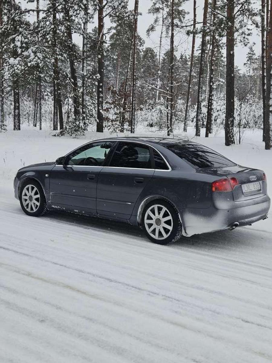 Pelēks Audi A4 2006 Viļņa, ar dzinēja tilpumu 2.97 L un nobraukumu 309 tūkst. km par 1800 €, foto 9 vietnē AUTOMOTO.COM.LV
