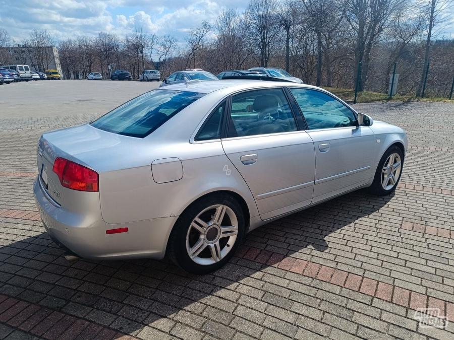 Grey Audi A4 2006 in Vilnius, with an engine capacity of 2.00 L and mileage of 240 thousand km for 1800 €, photo 6 on AUTOMOTO.COM.LV
