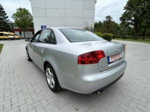 Grey Audi A4 2006 in Vilnius, with an engine capacity of 2.00 L and mileage of 265 thousand km for 2600 €, photo 9 on AUTOMOTO.COM.LV