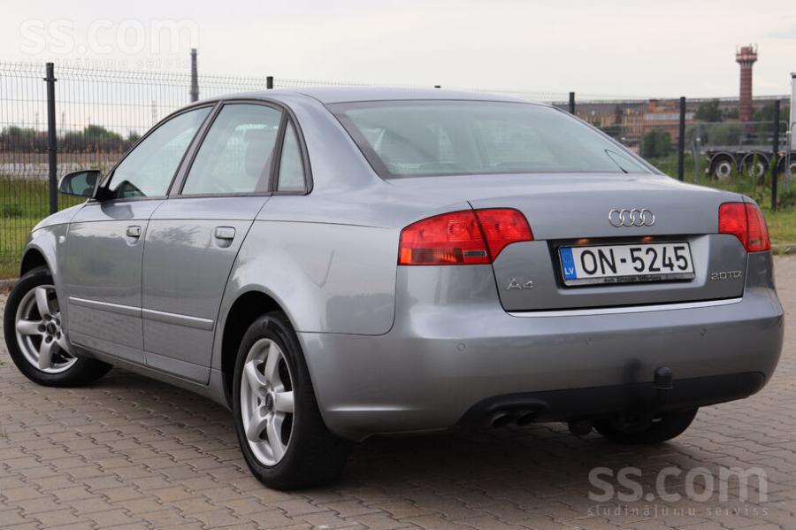 Grey Audi A4 2006 in Riga, with an engine capacity of 2.00 L and mileage of 203 thousand km for 3450 €, photo 12 on AUTOMOTO.COM.LV