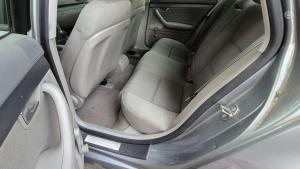 Pelēks Audi A4 2006 Viļņa, ar dzinēja tilpumu 1.98 L un nobraukumu 230 tūkst. km par 1800 €, foto 15 vietnē AUTOMOTO.COM.LV