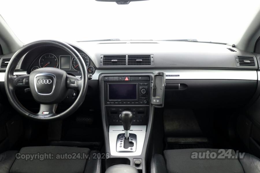 Grey Audi A4 2006 in Tallinn, with an engine capacity of 3.10 L and mileage of 293 thousand km for 2999 €, photo 6 on AUTOMOTO.COM.LV