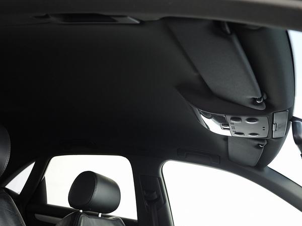 Grey Audi A4 2006 in Tallinn, with an engine capacity of 3.10 L and mileage of 293 thousand km for 2999 €, photo 9 on AUTOMOTO.COM.LV
