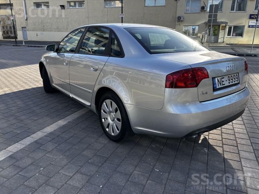 Pelēks Audi A4 2006 Rīga, ar dzinēja tilpumu 2.00 L un nobraukumu 291 tūkst. km par 2950 €, foto 5 vietnē AUTOMOTO.COM.LV