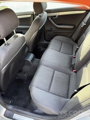 Pelēks Audi A4 2006 Rīga, ar dzinēja tilpumu 2.00 L un nobraukumu 291 tūkst. km par 2950 €, foto 8 vietnē AUTOMOTO.COM.LV
