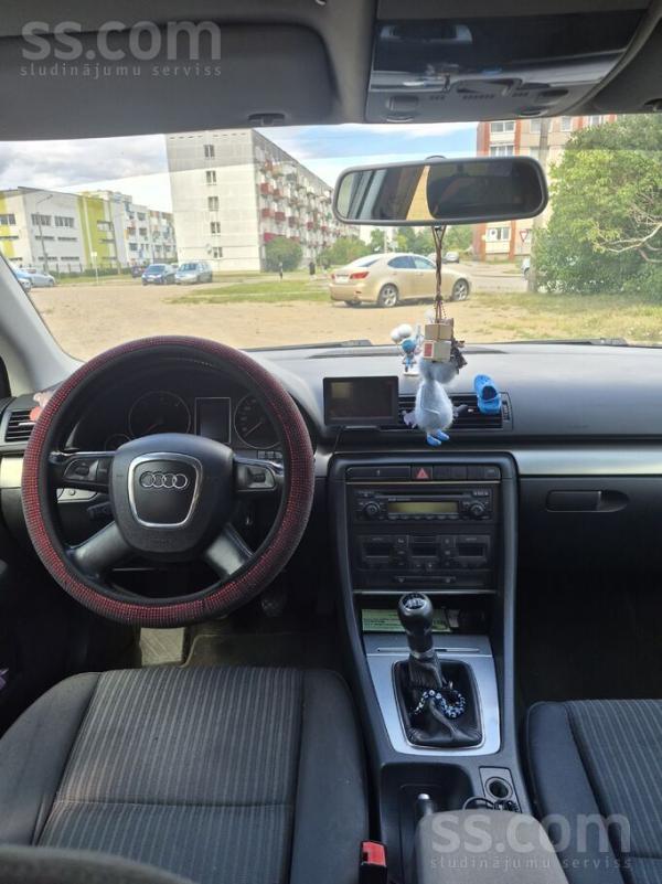 Pelēks Audi A4 2006 Daugavpils, ar dzinēja tilpumu 1.90 L un nobraukumu 0 tūkst. km par 2500 €, foto 3 vietnē AUTOMOTO.COM.LV