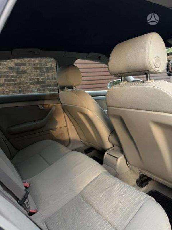 Pelēks Audi A4 2006 Viļņa, ar dzinēja tilpumu 1.97 L un nobraukumu 200 tūkst. km par 3300 €, foto 7 vietnē AUTOMOTO.COM.LV