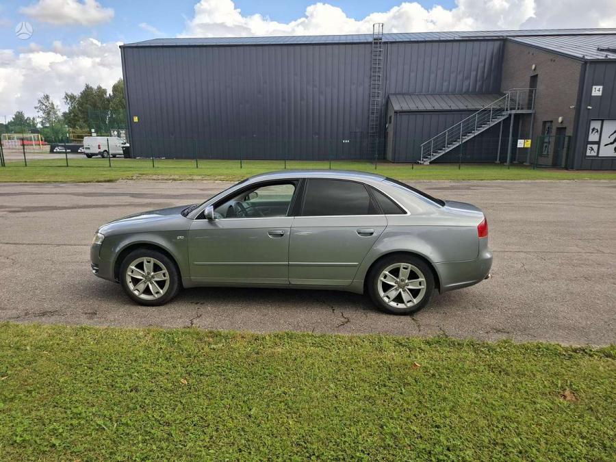 Pelēks Audi A4 2006 Šauļi, ar dzinēja tilpumu 1.97 L un nobraukumu 370 tūkst. km par 1800 €, foto 1 vietnē AUTOMOTO.COM.LV