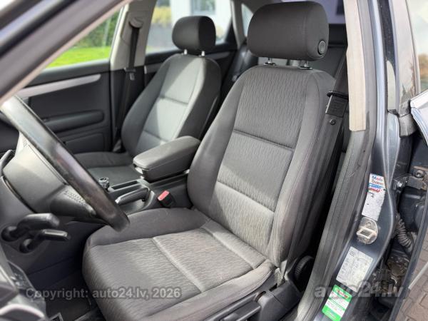Grey Audi A4 2006 in Tallinn, with an engine capacity of 2.00 L and mileage of 308 thousand km for 1850 €, photo 7 on AUTOMOTO.COM.LV
