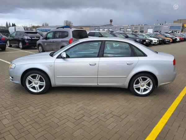 Pelēks Audi A4 2007 Tauragė, ar dzinēja tilpumu 1.97 L un nobraukumu 261 tūkst. km par 3300 €, foto 6 vietnē AUTOMOTO.COM.LV