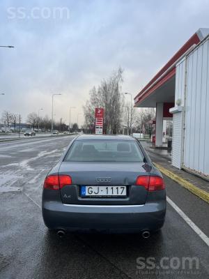 Grey Audi A4 2007 in Riga, with an engine capacity of 1.80 L and mileage of 427 thousand km for 2900 €, photo 5 on AUTOMOTO.COM.LV