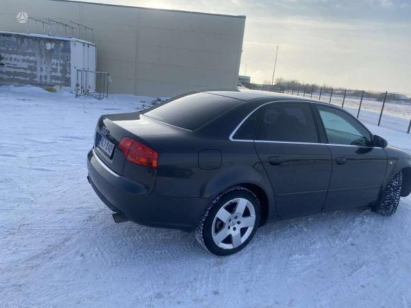 Grey Audi A4 2007 in Siauliai, with an engine capacity of 1.78 L and mileage of 240 thousand km for 2650 €, photo 5 on AUTOMOTO.COM.LV