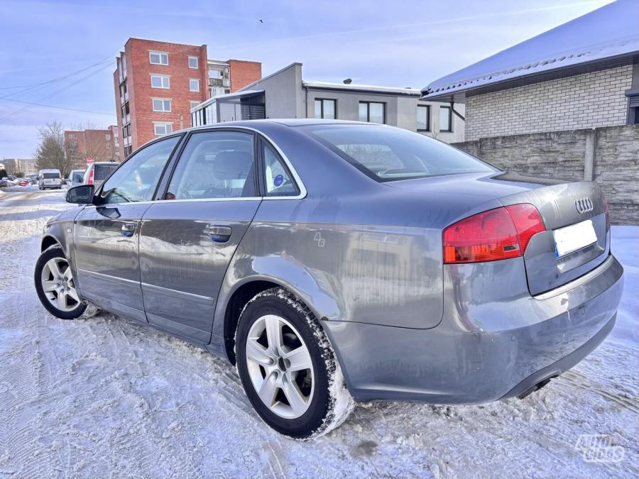 Pelēks Audi A4 2007 Kauņa, ar dzinēja tilpumu 2.00 L un nobraukumu 350 tūkst. km par 2400 €, foto 7 vietnē AUTOMOTO.COM.LV