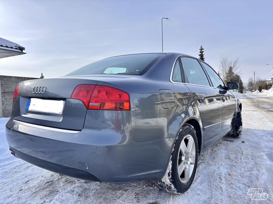 Pelēks Audi A4 2007 Kauņa, ar dzinēja tilpumu 2.00 L un nobraukumu 350 tūkst. km par 2400 €, foto 8 vietnē AUTOMOTO.COM.LV
