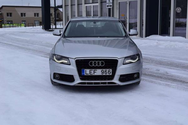 Pelēks Audi A4 2007 Viļņa, ar dzinēja tilpumu 1.97 L un nobraukumu 196 tūkst. km par 4650 €, foto 2 vietnē AUTOMOTO.COM.LV