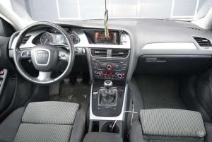 Pelēks Audi A4 2007 Viļņa, ar dzinēja tilpumu 1.97 L un nobraukumu 196 tūkst. km par 4650 €, foto 11 vietnē AUTOMOTO.COM.LV
