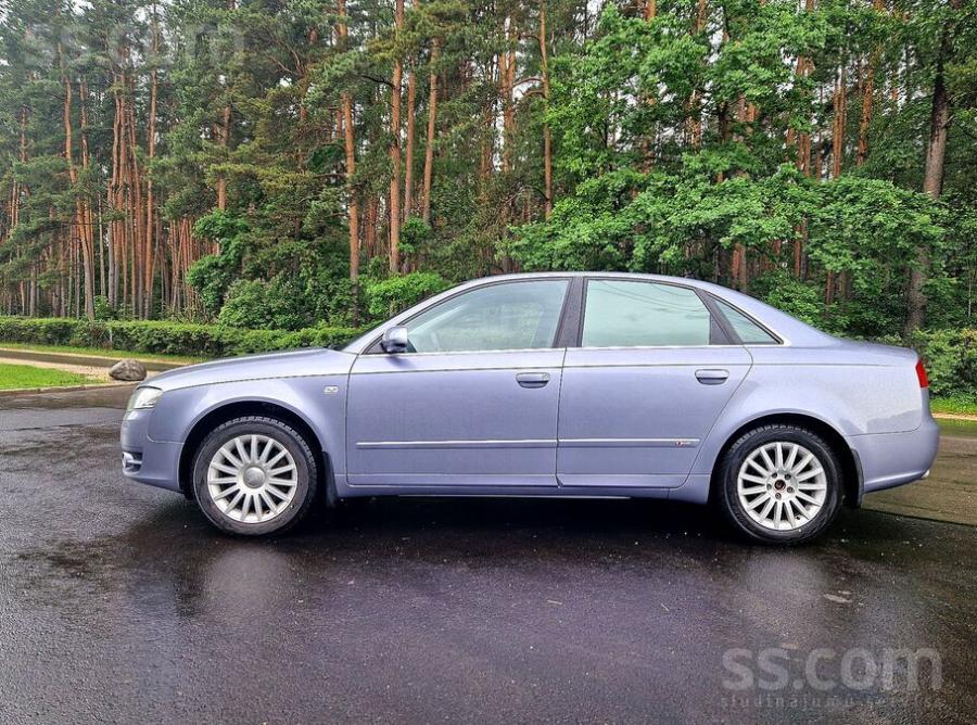 Grey Audi A4 2007 in Riga, with an engine capacity of 1.80 L and mileage of 136 thousand km for 5000 €, photo 5 on AUTOMOTO.COM.LV