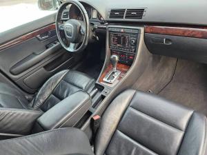 Grey Audi A4 2007 in Ventspils, with an engine capacity of 2.70 L and mileage of 267 thousand km for 3150 €, photo 13 on AUTOMOTO.COM.LV