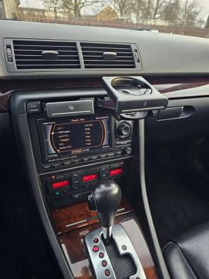 Grey Audi A4 2007 in Ventspils, with an engine capacity of 2.70 L and mileage of 267 thousand km for 3150 €, photo 19 on AUTOMOTO.COM.LV