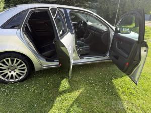 Pelēks Audi A4 2007 Rīga, ar dzinēja tilpumu 2.70 L un nobraukumu 270 tūkst. km par 2850 €, foto 14 vietnē AUTOMOTO.COM.LV