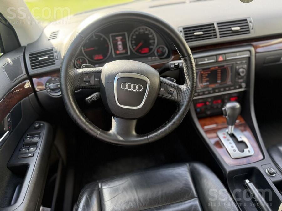 Pelēks Audi A4 2007 Rīga, ar dzinēja tilpumu 2.70 L un nobraukumu 270 tūkst. km par 2850 €, foto 15 vietnē AUTOMOTO.COM.LV