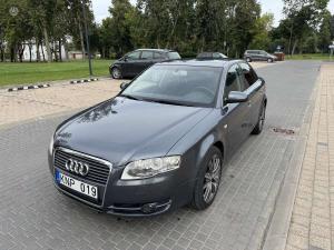 Grey Audi A4 2007 in Ukmerge, with an engine capacity of 1.97 L and mileage of 261 thousand km for 2250 €, photo  on AUTOMOTO.COM.LV