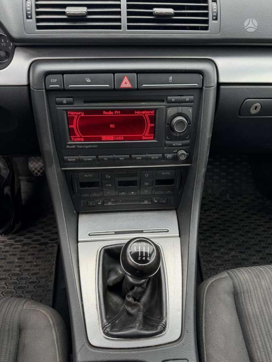 Pelēks Audi A4 2007 Ukmergė, ar dzinēja tilpumu 1.97 L un nobraukumu 261 tūkst. km par 2200 €, foto 15 vietnē AUTOMOTO.COM.LV