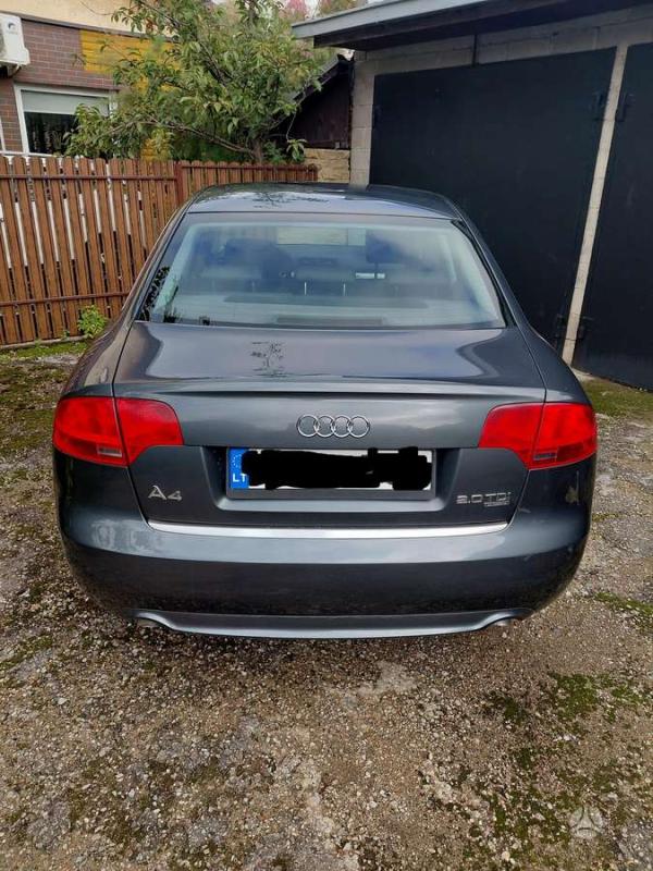 Audi A4 2007 in Kaunas on AUTOMOTO.COM.LV Grey Audi A4 2007 in Kaunas, with an engine capacity of 1.97 L and mileage of 310 thousand km for 2500 €, photo 3 on AUTOMOTO.COM.LV