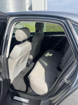 Pelēks Audi A4 2007 Pasvalys, ar dzinēja tilpumu 2.00 L un nobraukumu 221 tūkst. km par 2400 €, foto 3 vietnē AUTOMOTO.COM.LV