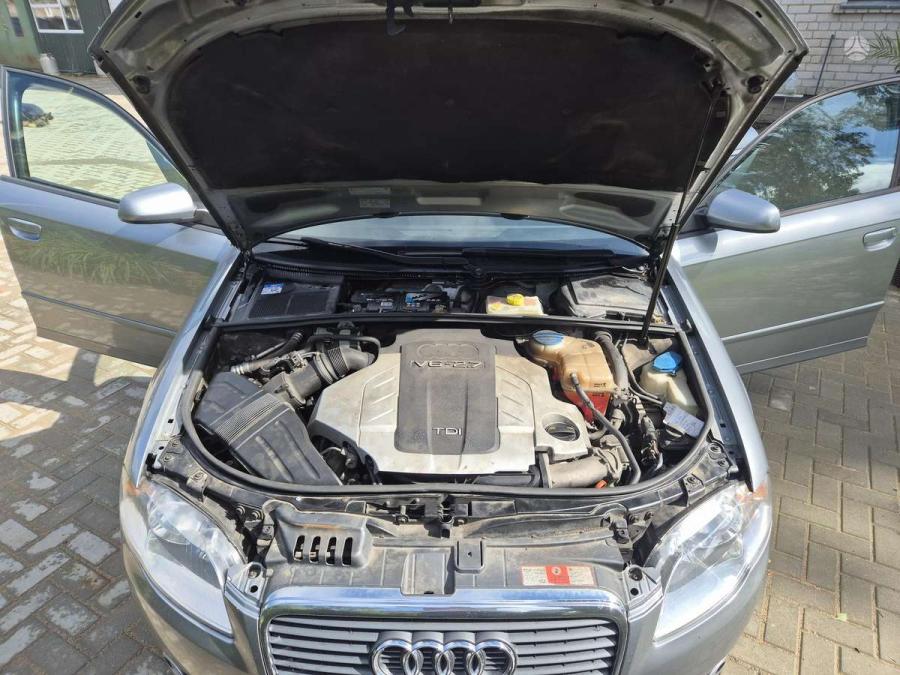 Grey Audi A4 2007 in Vilnius, with an engine capacity of 2.70 L and mileage of 400 thousand km for 1900 €, photo 13 on AUTOMOTO.COM.LV