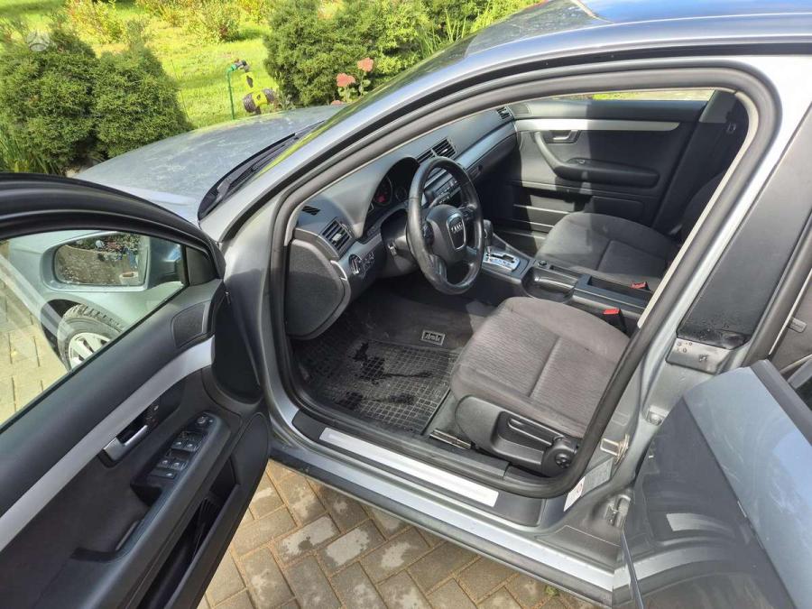 Grey Audi A4 2007 in Vilnius, with an engine capacity of 2.70 L and mileage of 400 thousand km for 1900 €, photo 14 on AUTOMOTO.COM.LV