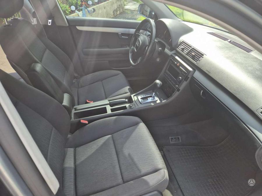 Grey Audi A4 2007 in Vilnius, with an engine capacity of 2.70 L and mileage of 400 thousand km for 1900 €, photo 15 on AUTOMOTO.COM.LV
