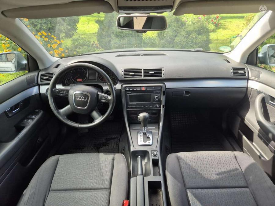 Grey Audi A4 2007 in Vilnius, with an engine capacity of 2.70 L and mileage of 400 thousand km for 1900 €, photo 16 on AUTOMOTO.COM.LV
