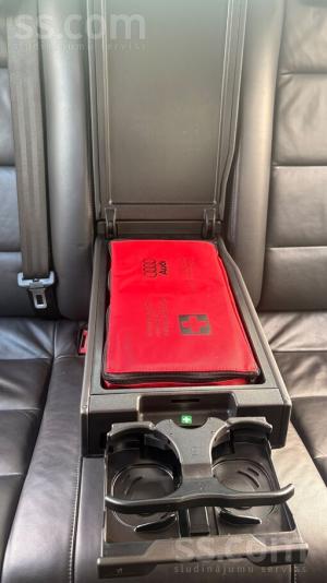 Pelēks Audi A4 2007 Ogre, ar dzinēja tilpumu 3.20 L un nobraukumu 230 tūkst. km par 4800 €, foto 14 vietnē AUTOMOTO.COM.LV