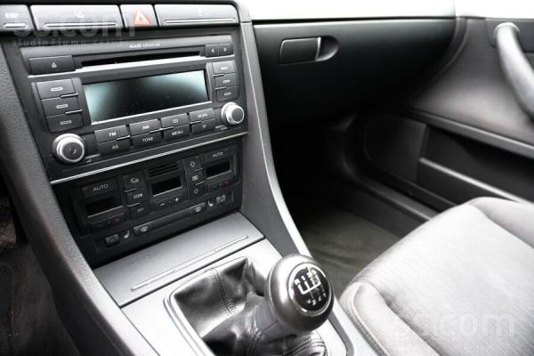 Grey Audi A4 2007 in Riga, with an engine capacity of 2.00 L and mileage of 272 thousand km for 3990 €, photo 10 on AUTOMOTO.COM.LV