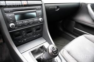 Grey Audi A4 2007 in Riga, with an engine capacity of 2.00 L and mileage of 272 thousand km for 3990 €, photo 10 on AUTOMOTO.COM.LV