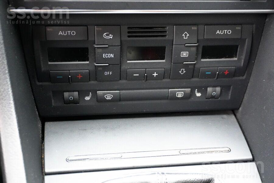 Grey Audi A4 2007 in Riga, with an engine capacity of 2.00 L and mileage of 272 thousand km for 3990 €, photo 13 on AUTOMOTO.COM.LV