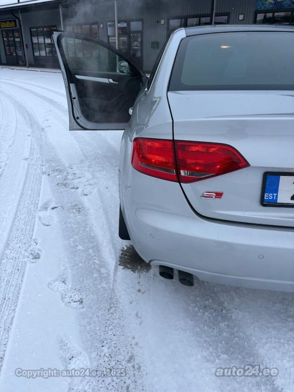 Pelēks Audi A4 2008 Tallina, ar dzinēja tilpumu 1.80 L un nobraukumu 345 tūkst. km par 5900 €, foto 11 vietnē AUTOMOTO.COM.LV