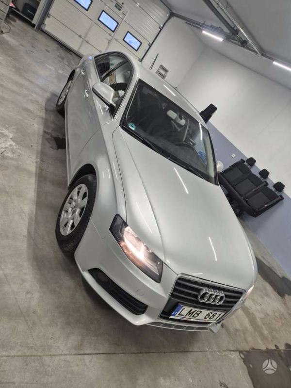 Grey Audi A4 2008 in Kaunas, with an engine capacity of 1.80 L and mileage of 184 thousand km for 4800 €, photo 1 on AUTOMOTO.COM.LV