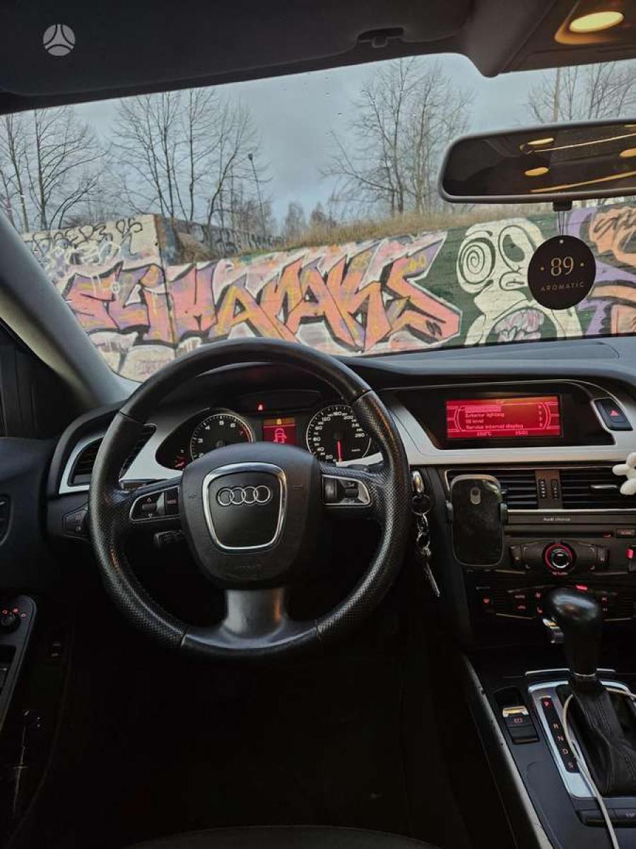 Pelēks Audi A4 2008 Klaipėda, ar dzinēja tilpumu 1.80 L un nobraukumu 209 tūkst. km par 4000 €, foto 12 vietnē AUTOMOTO.COM.LV