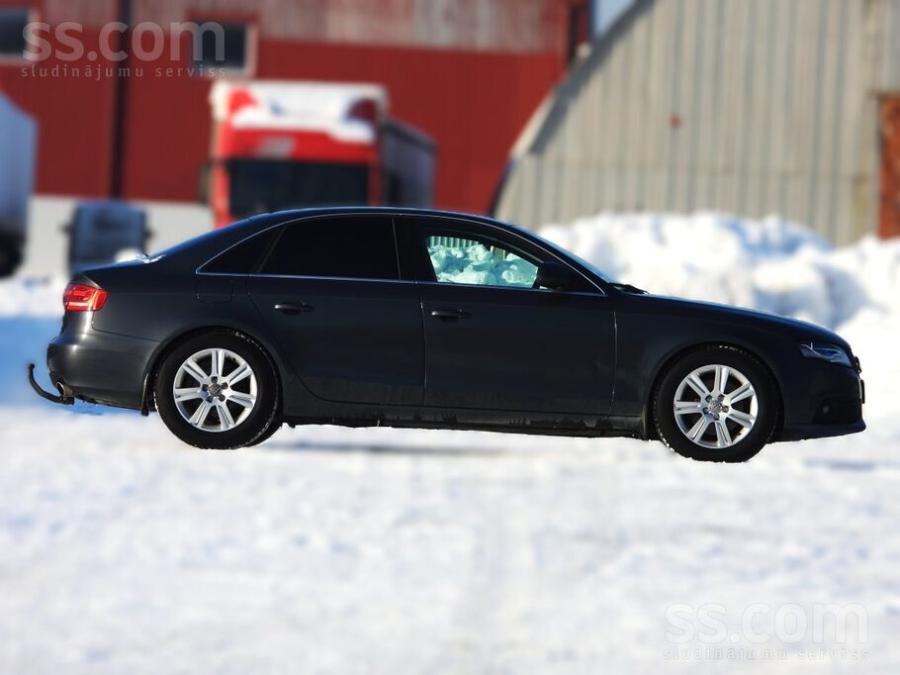 Pelēks Audi A4 2008 Rīga, ar dzinēja tilpumu 3.00 L un nobraukumu 309 tūkst. km par 6000 €, foto 8 vietnē AUTOMOTO.COM.LV